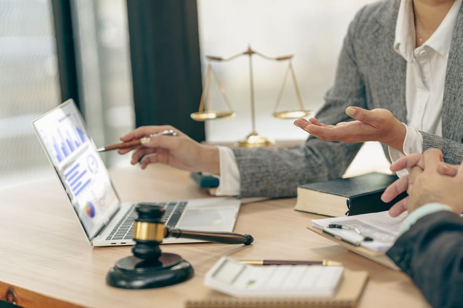 How a Miami Criminal Attorney Can Protect Your Legal Rights